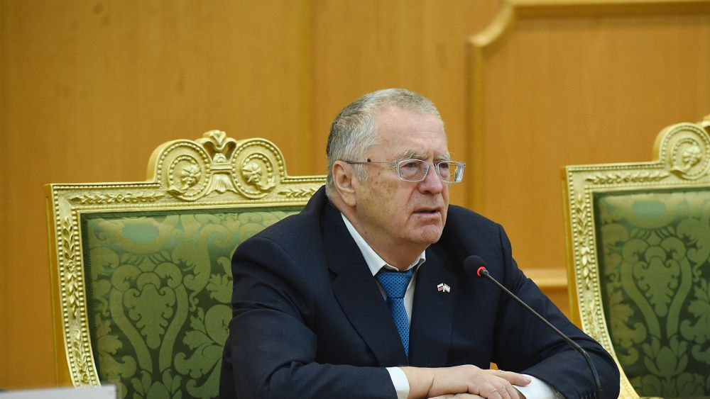 Жириновский объяснил плохую игру сборной России по футболу Футбол ...